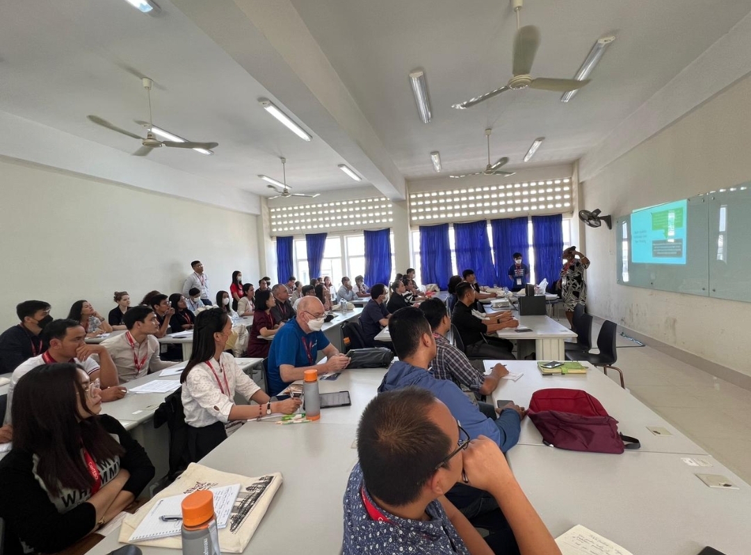 Guide to the English Language Fellow Program